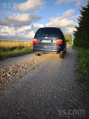 Blue Ford Galaxy 2003 in Jelgava, with an engine capacity of 1.90 L and mileage of 271 thousand km for 1000 €, photo 5 on AUTOMOTO.COM.LV