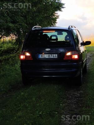 Blue Ford Galaxy 2003 in Jelgava, with an engine capacity of 1.90 L and mileage of 271 thousand km for 1000 €, photo 18 on AUTOMOTO.COM.LV