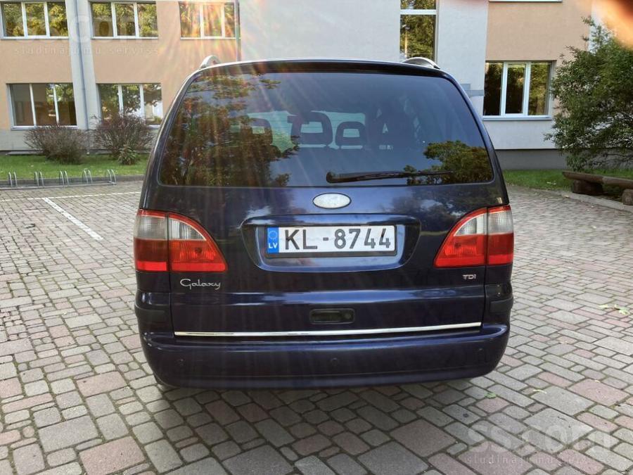 Zils Ford Galaxy 2003 Jelgava, ar dzinēja tilpumu 1.90 L un nobraukumu 271 tūkst. km par 1850 €, foto 5 vietnē AUTOMOTO.COM.LV
