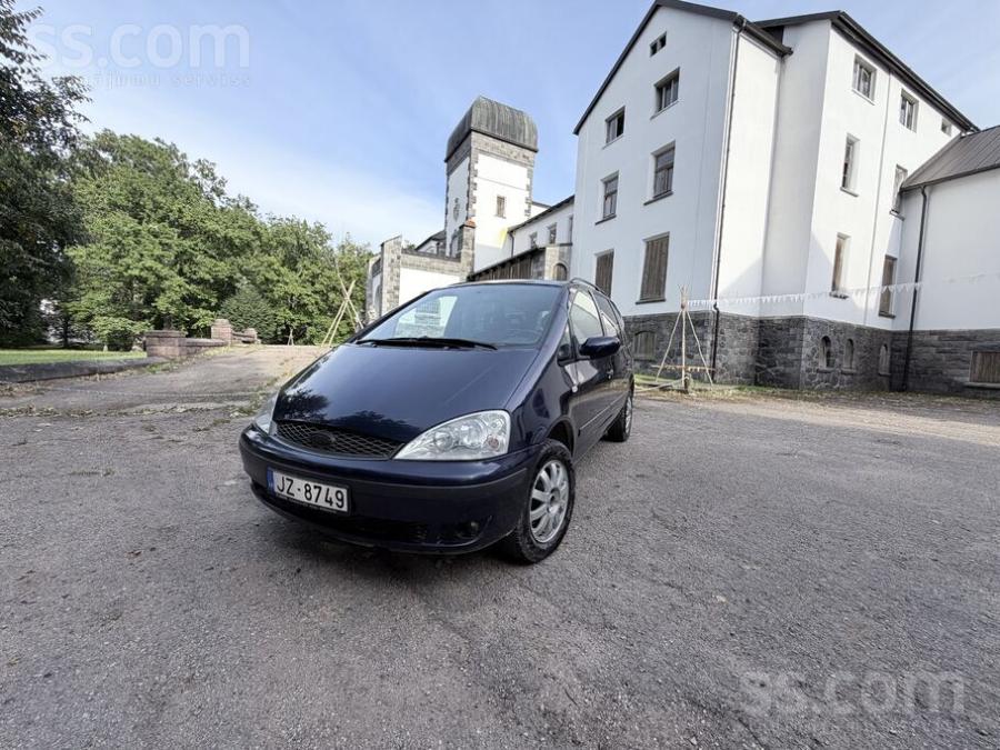 Blue Ford Galaxy 2004 in Gulbene, with an engine capacity of 1.90 L and mileage of 281 thousand km for 1490 €, photo 1 on AUTOMOTO.COM.LV