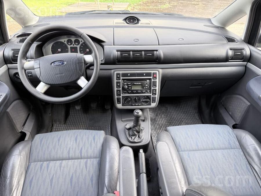 Blue Ford Galaxy 2004 in Gulbene, with an engine capacity of 1.90 L and mileage of 281 thousand km for 1490 €, photo 15 on AUTOMOTO.COM.LV