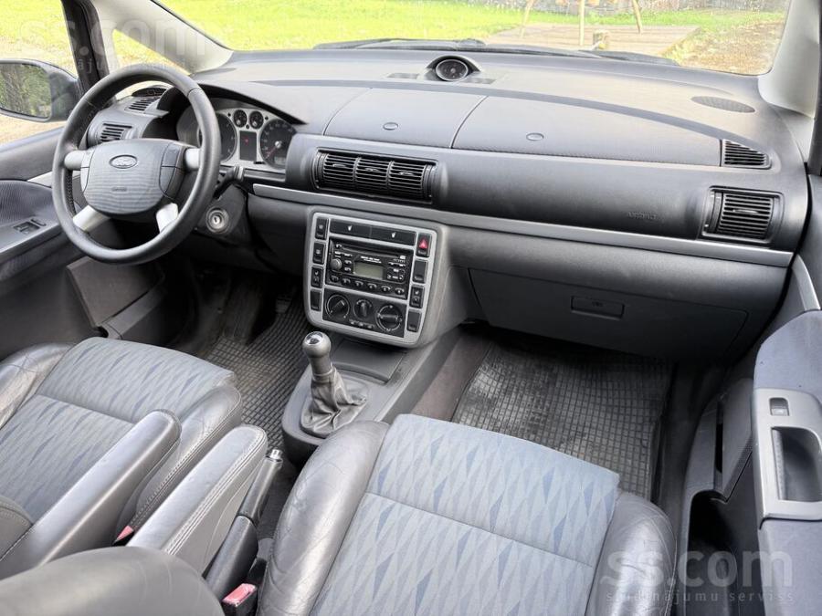 Blue Ford Galaxy 2004 in Gulbene, with an engine capacity of 1.90 L and mileage of 281 thousand km for 1490 €, photo 16 on AUTOMOTO.COM.LV