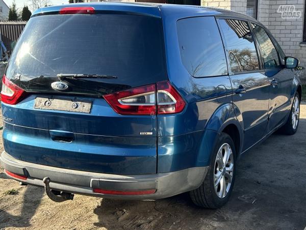 Blue Ford Galaxy 2006 in Marijampole, with an engine capacity of 2.00 L and mileage of 430 thousand km for 1200 €, photo 3 on AUTOMOTO.COM.LV