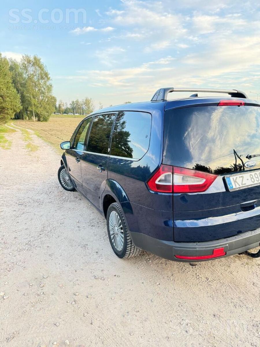 Blue Ford Galaxy 2007 in Jelgava, with an engine capacity of 2.00 L and mileage of 305 thousand km for 1500 €, photo 2 on AUTOMOTO.COM.LV