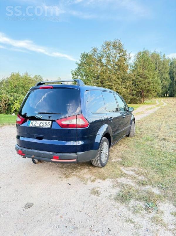 Blue Ford Galaxy 2007 in Jelgava, with an engine capacity of 2.00 L and mileage of 305 thousand km for 1500 €, photo 3 on AUTOMOTO.COM.LV