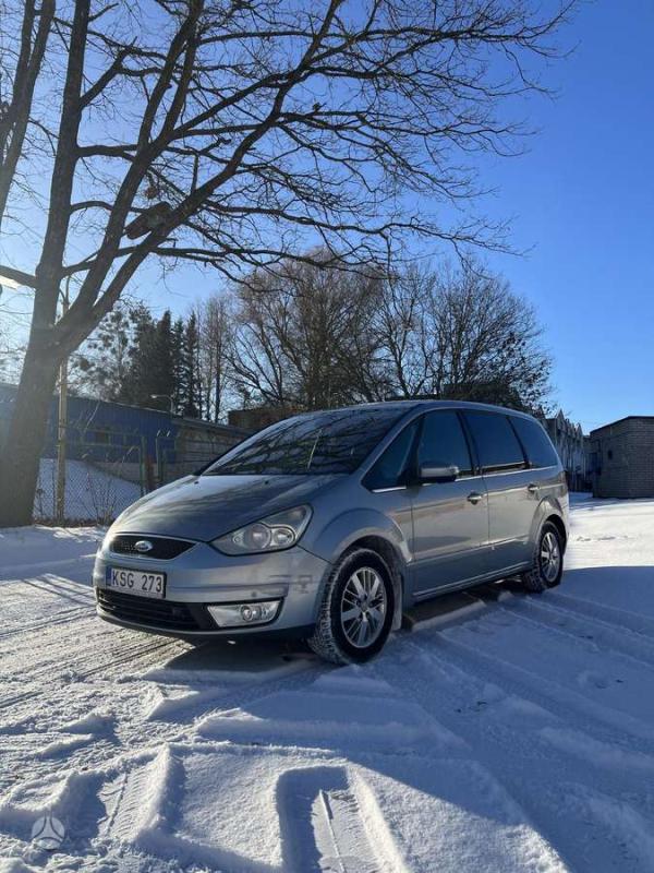 Blue Ford Galaxy 2007 in Alytus, with an engine capacity of 2.00 L and mileage of 300 thousand km for 2650 €, photo 1 on AUTOMOTO.COM.LV