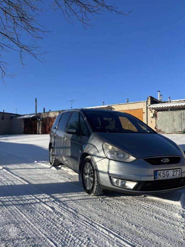 Blue Ford Galaxy 2007 in Alytus, with an engine capacity of 2.00 L and mileage of 300 thousand km for 2650 €, photo 2 on AUTOMOTO.COM.LV