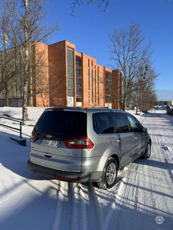 Blue Ford Galaxy 2007 in Alytus, with an engine capacity of 2.00 L and mileage of 300 thousand km for 2650 €, photo 5 on AUTOMOTO.COM.LV