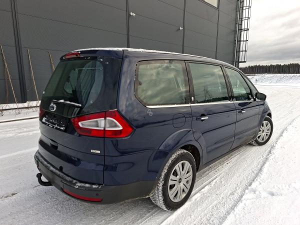 Zils Ford Galaxy 2007 Viļņa, ar dzinēja tilpumu 2.00 L un nobraukumu 268 tūkst. km par 3650 €, foto 4 vietnē AUTOMOTO.COM.LV