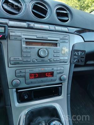 Zils Ford Galaxy 2007 Ventspils, ar dzinēja tilpumu 2.00 L un nobraukumu 255 tūkst. km par 1300 €, foto 14 vietnē AUTOMOTO.COM.LV