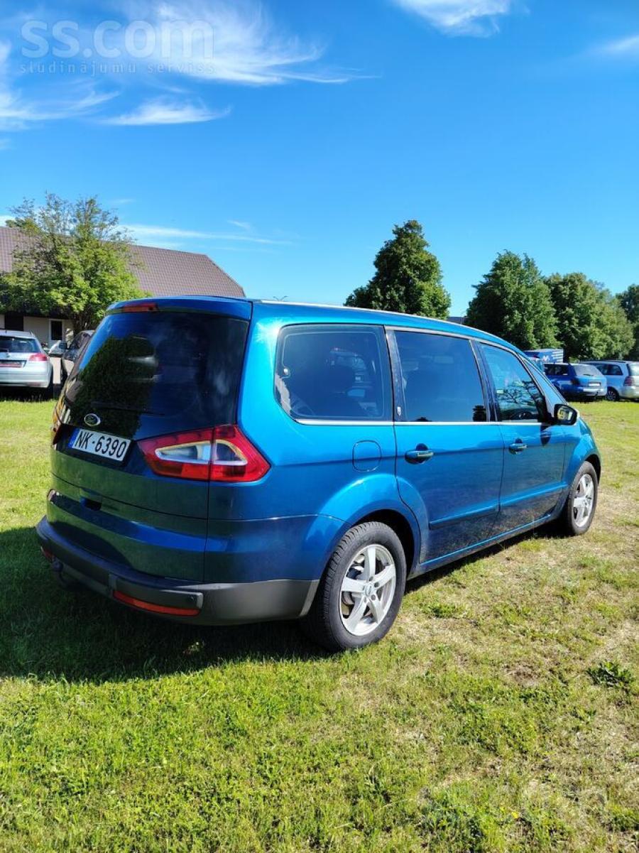 Zils Ford Galaxy 2007 Ventspils, ar dzinēja tilpumu 2.00 L un nobraukumu 255 tūkst. km par 1300 €, foto 19 vietnē AUTOMOTO.COM.LV