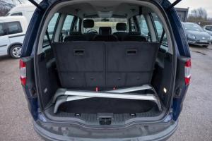 Blue Ford Galaxy 2007 in Liepaja, with an engine capacity of 2.00 L and mileage of 259 thousand km for 4850 €, photo 12 on AUTOMOTO.COM.LV