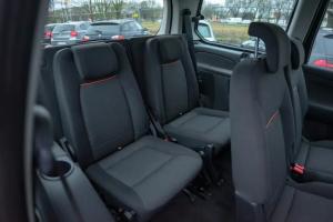 Blue Ford Galaxy 2007 in Liepaja, with an engine capacity of 2.00 L and mileage of 259 thousand km for 4850 €, photo 13 on AUTOMOTO.COM.LV