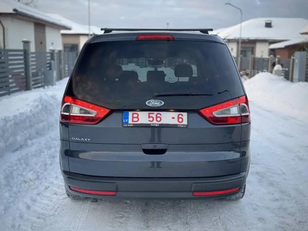 Blue Ford Galaxy 2007 in Jelgava, with an engine capacity of 2.00 L and mileage of 265 thousand km for 3500 €, photo 7 on AUTOMOTO.COM.LV
