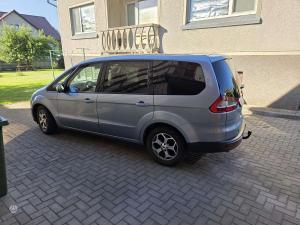 Zils Ford Galaxy 2007 Raseiniai, ar dzinēja tilpumu 2.00 L un nobraukumu 401 tūkst. km par 2500 €, foto 4 vietnē AUTOMOTO.COM.LV