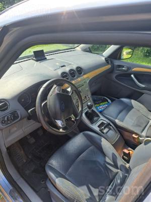 Blue Ford Galaxy 2007 in Saldus, with an engine capacity of 1.80 L and mileage of 0 thousand km for 2600 €, photo 6 on AUTOMOTO.COM.LV