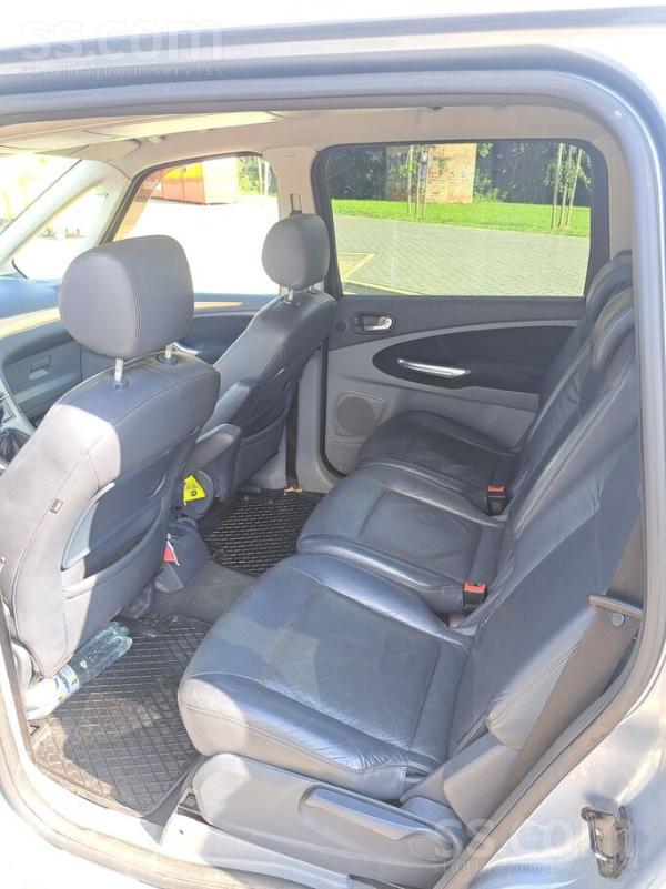 Blue Ford Galaxy 2007 in Saldus, with an engine capacity of 1.80 L and mileage of 0 thousand km for 2600 €, photo 6 on AUTOMOTO.COM.LV