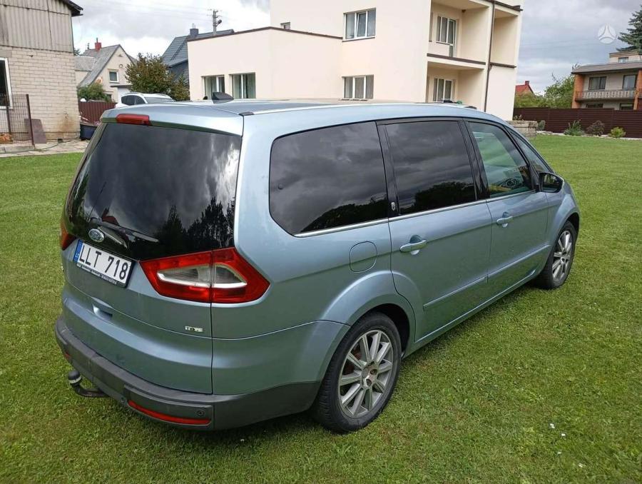 Zils Ford Galaxy 2007 Vilkaviškis, ar dzinēja tilpumu 2.00 L un nobraukumu 330 tūkst. km par 2600 €, foto 5 vietnē AUTOMOTO.COM.LV