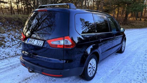 Zils Ford Galaxy 2008 Viļņa, ar dzinēja tilpumu 2.00 L un nobraukumu 362 tūkst. km par 3250 €, foto 2 vietnē AUTOMOTO.COM.LV