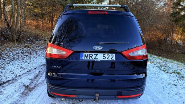 Zils Ford Galaxy 2008 Viļņa, ar dzinēja tilpumu 2.00 L un nobraukumu 362 tūkst. km par 3250 €, foto 3 vietnē AUTOMOTO.COM.LV