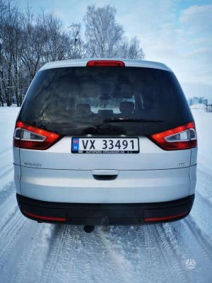 Blue Ford Galaxy 2008 in Panevezys, with an engine capacity of 2.00 L and mileage of 328 thousand km for 2500 €, photo 3 on AUTOMOTO.COM.LV