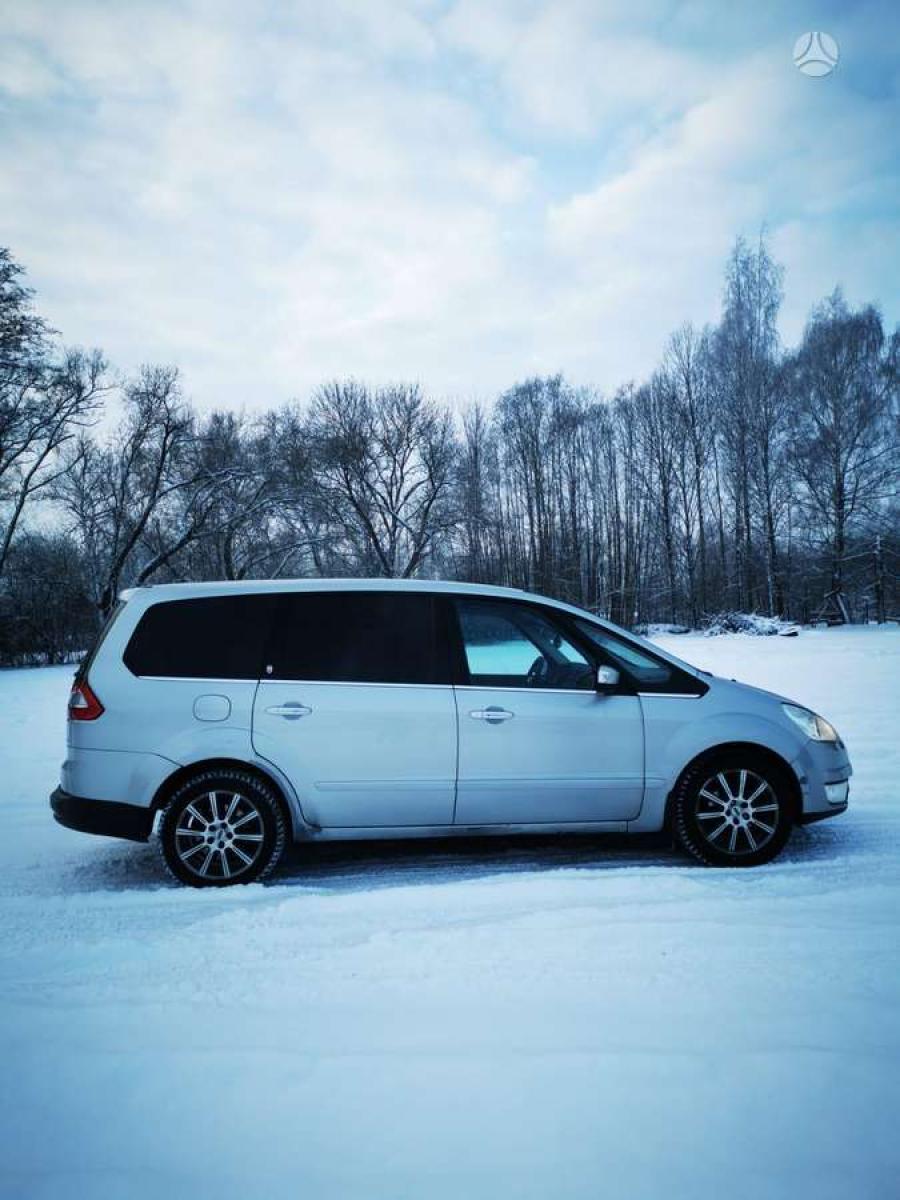 Blue Ford Galaxy 2008 in Panevezys, with an engine capacity of 2.00 L and mileage of 328 thousand km for 2500 €, photo 5 on AUTOMOTO.COM.LV