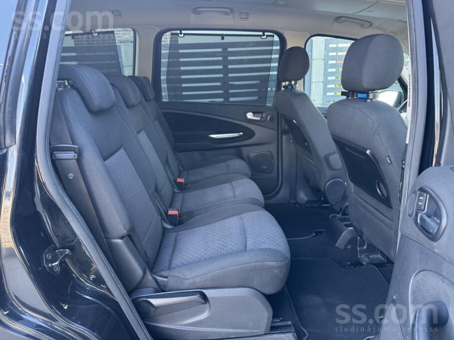 Blue Ford Galaxy 2008 in Jelgava, with an engine capacity of 2.00 L and mileage of 281 thousand km for 4700 €, photo 12 on AUTOMOTO.COM.LV