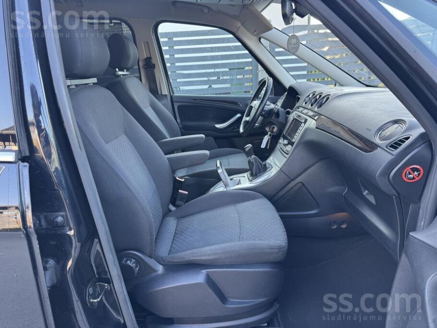 Blue Ford Galaxy 2008 in Jelgava, with an engine capacity of 2.00 L and mileage of 281 thousand km for 4700 €, photo 14 on AUTOMOTO.COM.LV