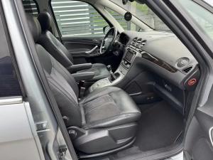 Zils Ford Galaxy 2008 Jelgava, ar dzinēja tilpumu 2.20 L un nobraukumu 385 tūkst. km par 5800 €, foto 13 vietnē AUTOMOTO.COM.LV