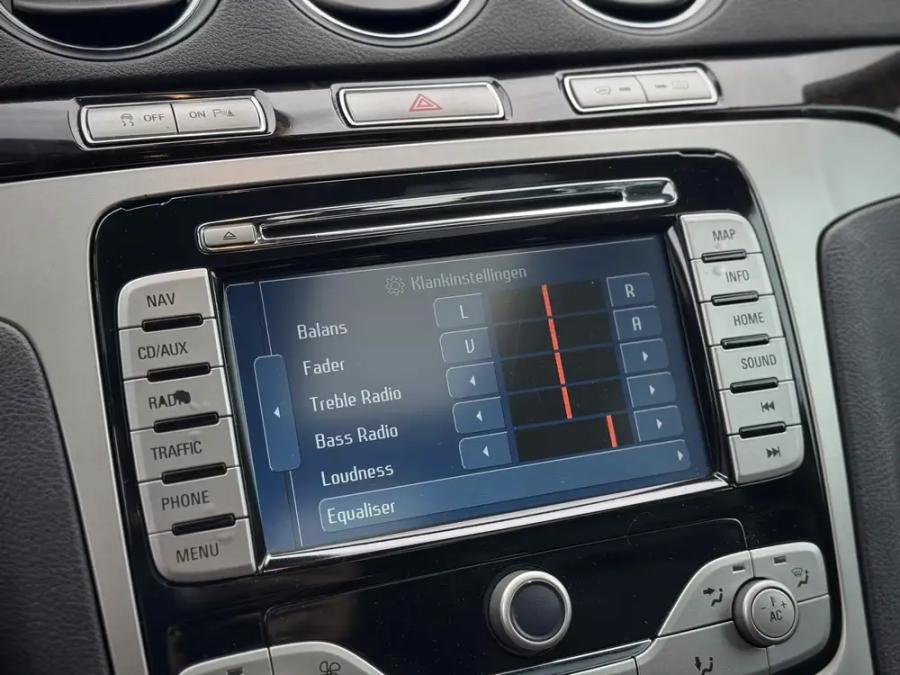 Zils Ford Galaxy 2008 Jelgava, ar dzinēja tilpumu 2.20 L un nobraukumu 385 tūkst. km par 5800 €, foto 19 vietnē AUTOMOTO.COM.LV