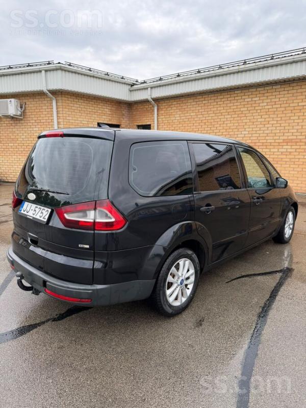 Zils Ford Galaxy 2008 Kuldīga, ar dzinēja tilpumu 1.80 L un nobraukumu 405 tūkst. km par 1900 €, foto 4 vietnē AUTOMOTO.COM.LV