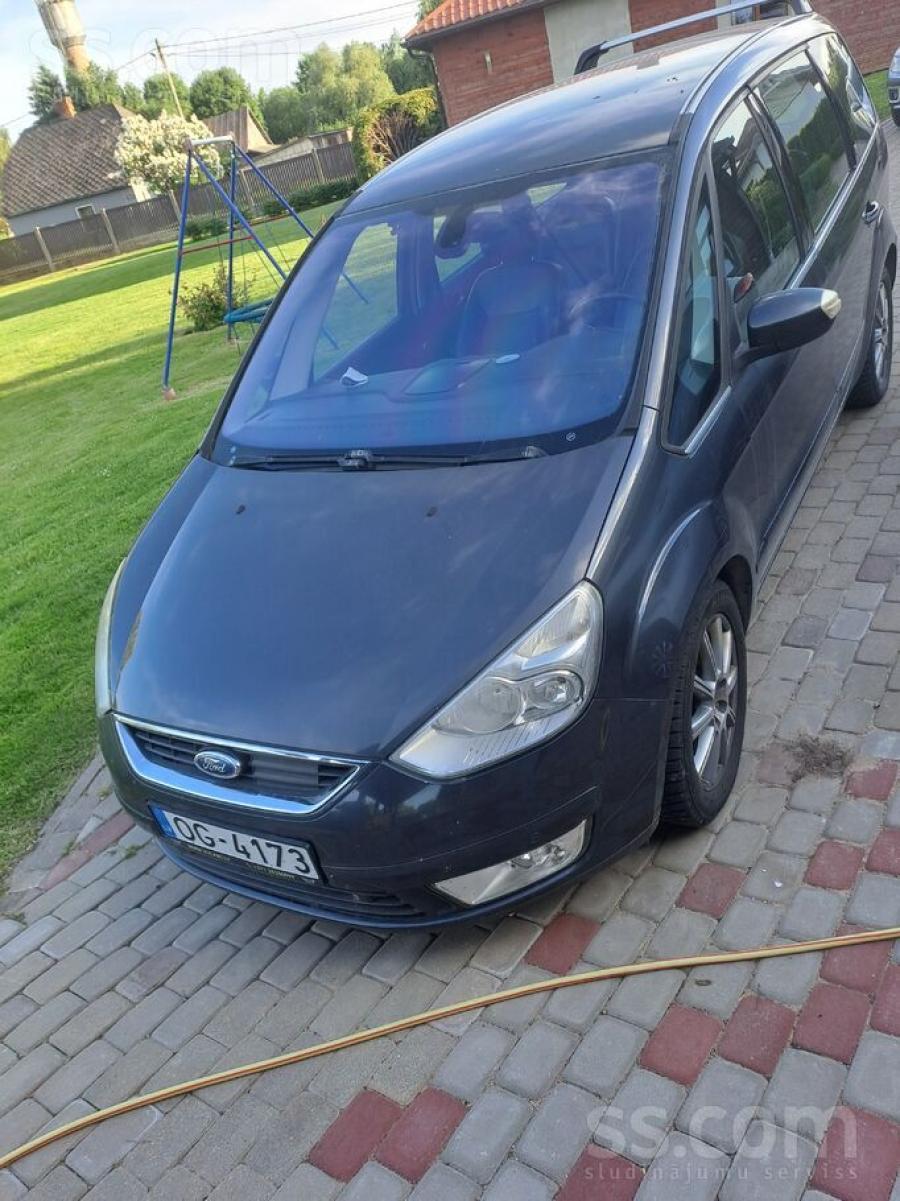 Blue Ford Galaxy 2009 in Bauska, with an engine capacity of 2.00 L and mileage of 399 thousand km for 3600 €, photo 1 on AUTOMOTO.COM.LV