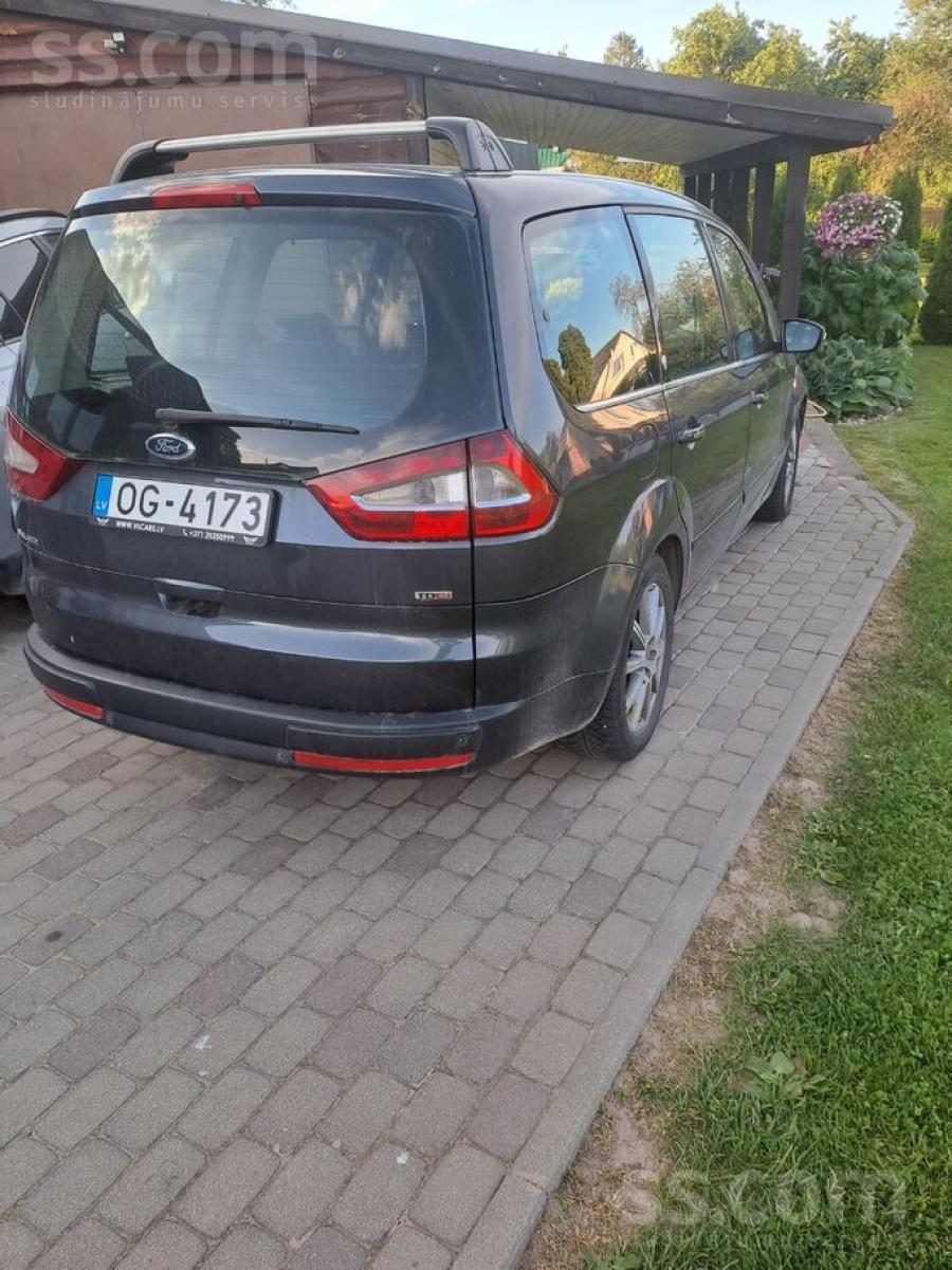 Blue Ford Galaxy 2009 in Bauska, with an engine capacity of 2.00 L and mileage of 399 thousand km for 3600 €, photo 4 on AUTOMOTO.COM.LV