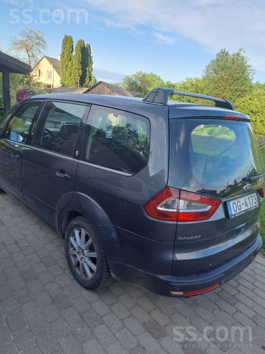 Blue Ford Galaxy 2009 in Bauska, with an engine capacity of 2.00 L and mileage of 399 thousand km for 3600 €, photo 5 on AUTOMOTO.COM.LV