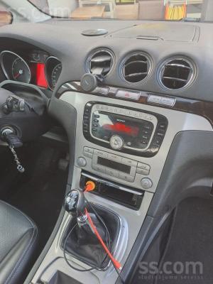 Blue Ford Galaxy 2009 in Bauska, with an engine capacity of 2.00 L and mileage of 399 thousand km for 3600 €, photo 11 on AUTOMOTO.COM.LV