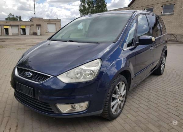 Blue Ford Galaxy 2009 in Siauliai, with an engine capacity of 2.18 L and mileage of 400 thousand km for 3200 €, photo 1 on AUTOMOTO.COM.LV