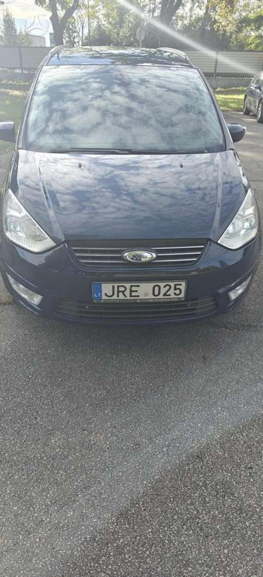 Blue Ford Galaxy 2010 in Kaunas, with an engine capacity of 2.00 L and mileage of 419 thousand km for 3900 €, photo 1 on AUTOMOTO.COM.LV