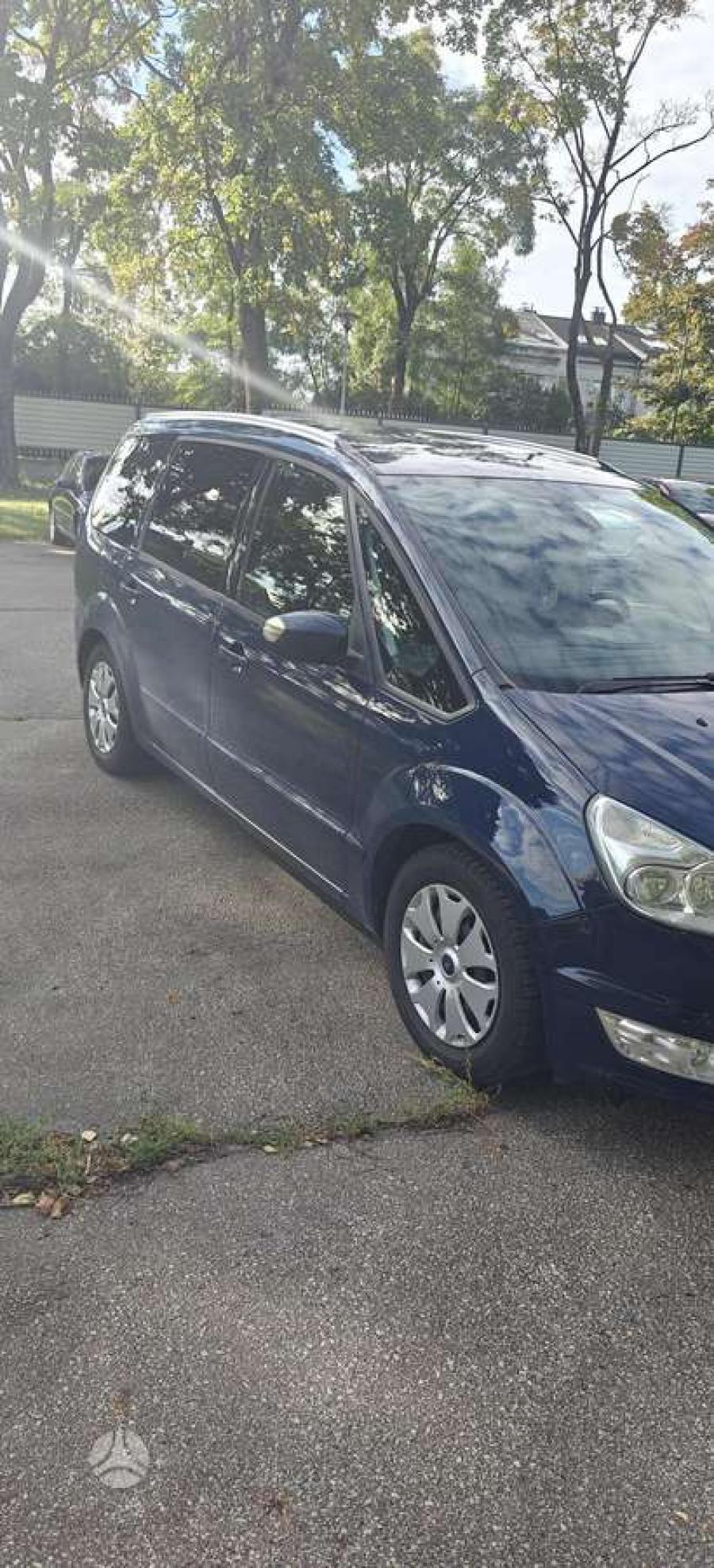 Blue Ford Galaxy 2010 in Kaunas, with an engine capacity of 2.00 L and mileage of 419 thousand km for 3900 €, photo 4 on AUTOMOTO.COM.LV