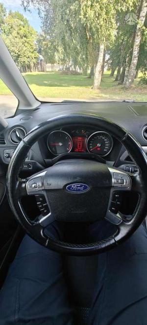 Blue Ford Galaxy 2010 in Kaunas, with an engine capacity of 2.00 L and mileage of 419 thousand km for 3900 €, photo 7 on AUTOMOTO.COM.LV