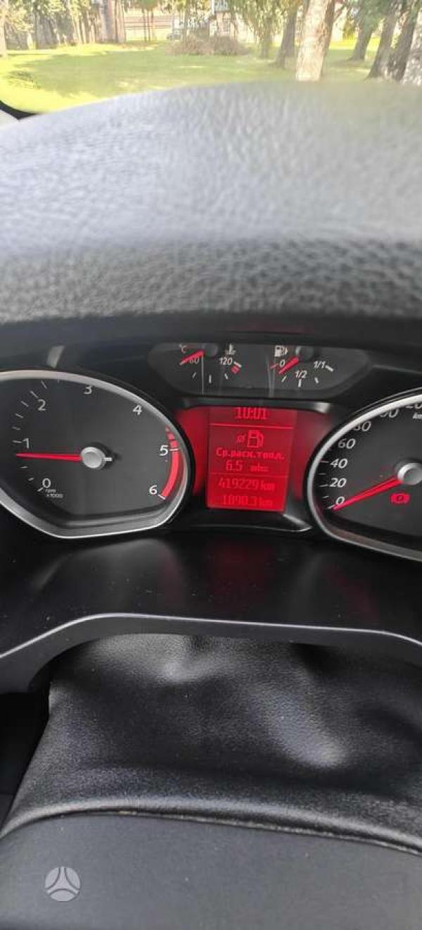 Blue Ford Galaxy 2010 in Kaunas, with an engine capacity of 2.00 L and mileage of 419 thousand km for 3900 €, photo 8 on AUTOMOTO.COM.LV