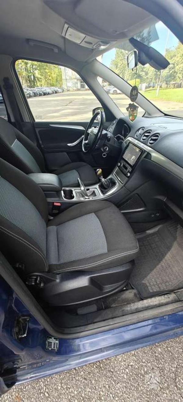 Blue Ford Galaxy 2010 in Kaunas, with an engine capacity of 2.00 L and mileage of 419 thousand km for 3900 €, photo 10 on AUTOMOTO.COM.LV