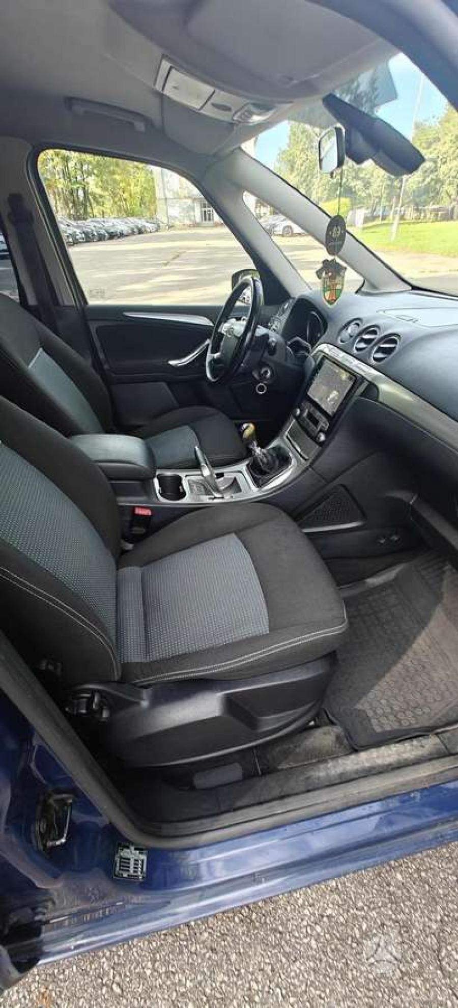 Blue Ford Galaxy 2010 in Kaunas, with an engine capacity of 2.00 L and mileage of 419 thousand km for 3900 €, photo 10 on AUTOMOTO.COM.LV