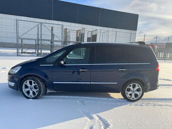 Blue Ford Galaxy 2011 in Vilnius, with an engine capacity of 2.00 L and mileage of 202 thousand km for 5200 €, photo 4 on AUTOMOTO.COM.LV
