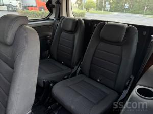 Zils Ford Galaxy 2011 Jelgava, ar dzinēja tilpumu 2.00 L un nobraukumu 237 tūkst. km par 5800 €, foto 22 vietnē AUTOMOTO.COM.LV