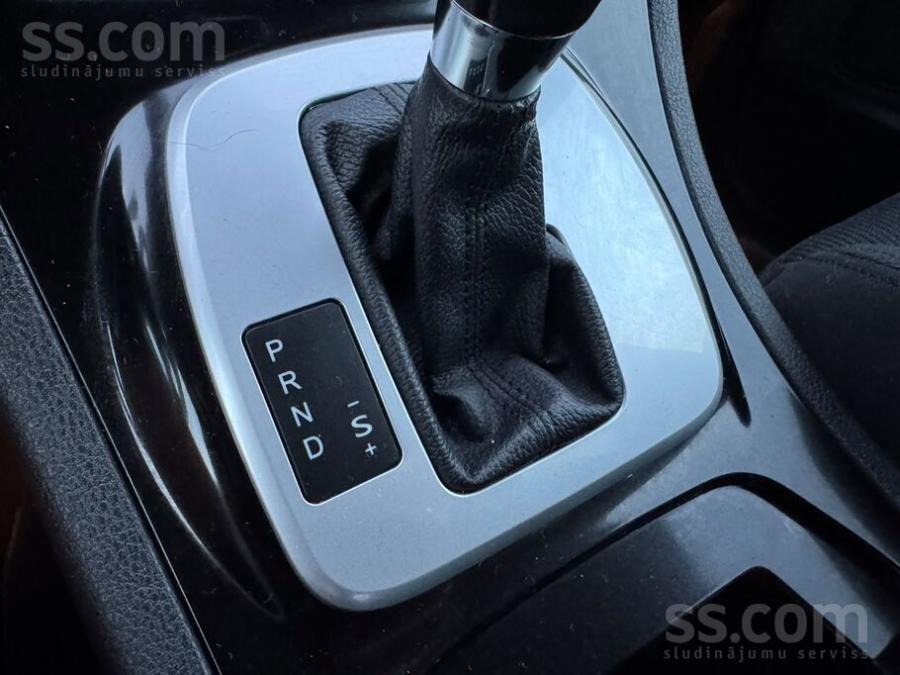 Zils Ford Galaxy 2011 Jelgava, ar dzinēja tilpumu 2.00 L un nobraukumu 237 tūkst. km par 5800 €, foto 25 vietnē AUTOMOTO.COM.LV