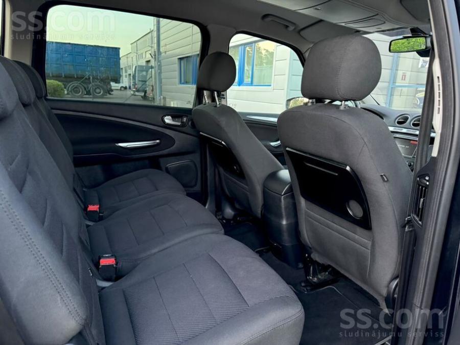 Zils Ford Galaxy 2011 Jelgava, ar dzinēja tilpumu 2.00 L un nobraukumu 237 tūkst. km par 5800 €, foto 27 vietnē AUTOMOTO.COM.LV