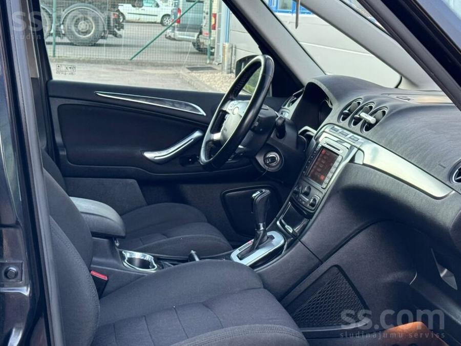 Zils Ford Galaxy 2011 Jelgava, ar dzinēja tilpumu 2.00 L un nobraukumu 237 tūkst. km par 5800 €, foto 35 vietnē AUTOMOTO.COM.LV
