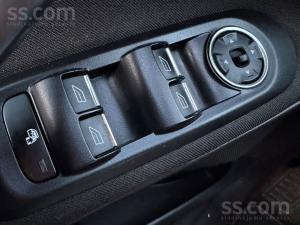 Zils Ford Galaxy 2011 Jelgava, ar dzinēja tilpumu 2.00 L un nobraukumu 237 tūkst. km par 5800 €, foto 36 vietnē AUTOMOTO.COM.LV