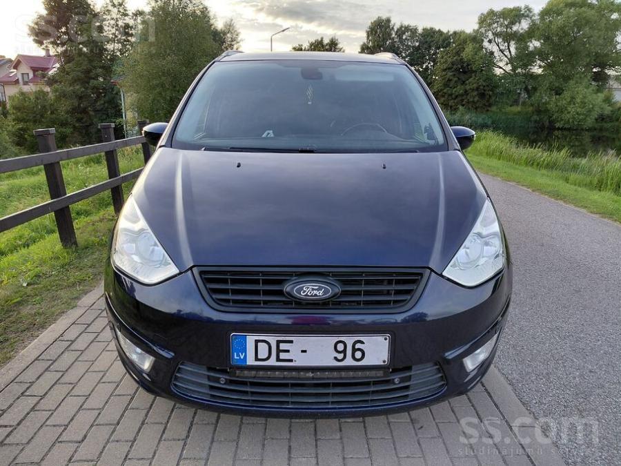 Blue Ford Galaxy 2011 in Liepaja, with an engine capacity of 2.00 L and mileage of 255 thousand km for 5299 €, photo 3 on AUTOMOTO.COM.LV