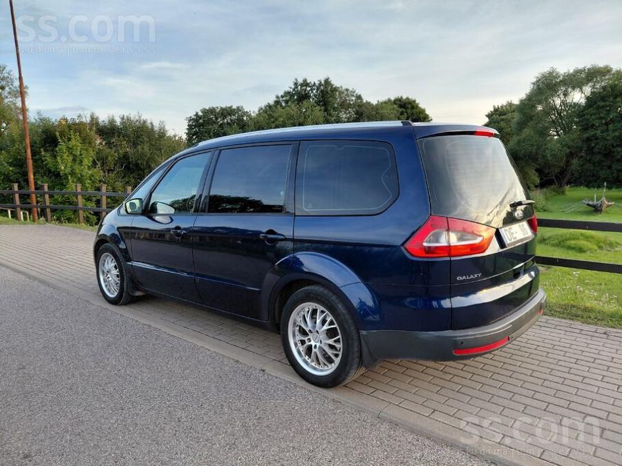 Blue Ford Galaxy 2011 in Liepaja, with an engine capacity of 2.00 L and mileage of 255 thousand km for 5299 €, photo 6 on AUTOMOTO.COM.LV